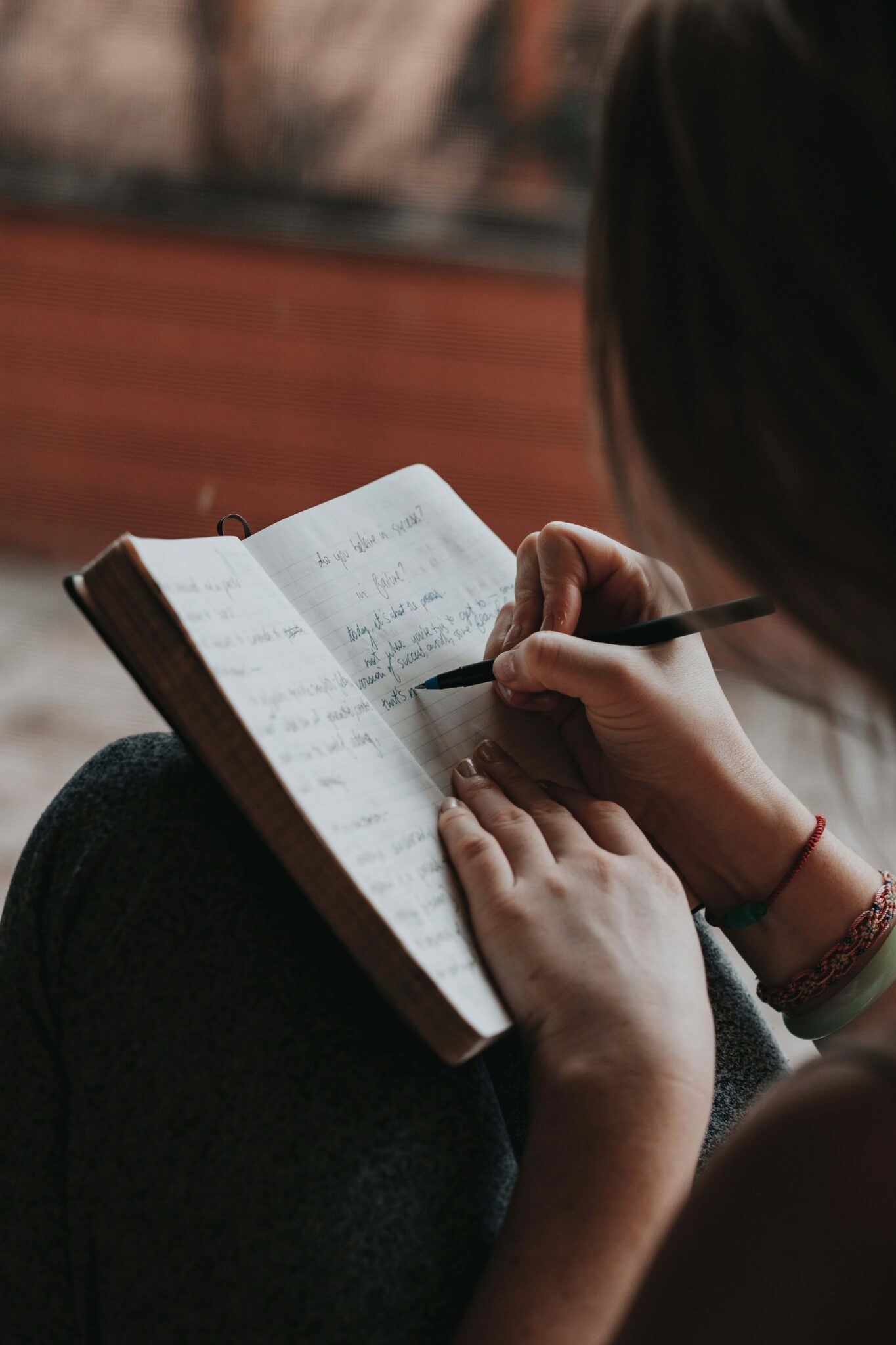 How To Reconnect With Yourself When You Feel Lost: 11 Powerful Ways ...